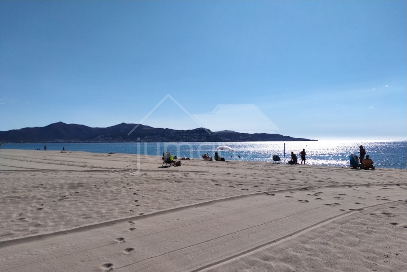1 chambre, vue mer latérale, 100m de la plage, piscine communautaire