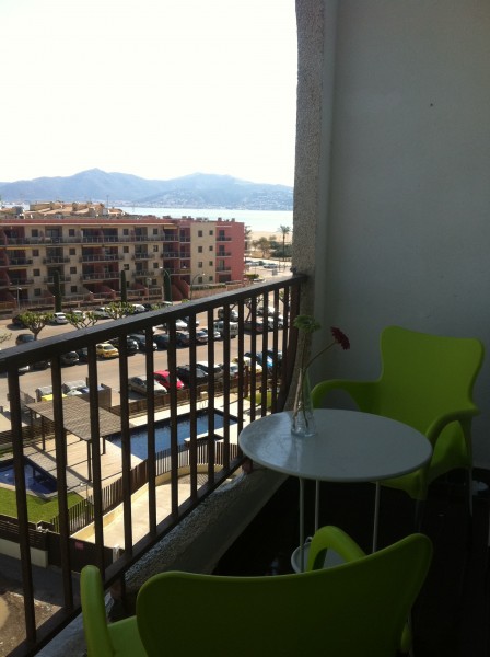 Studio à 100m de la plage avec vue mer latérale à Empuriabrava